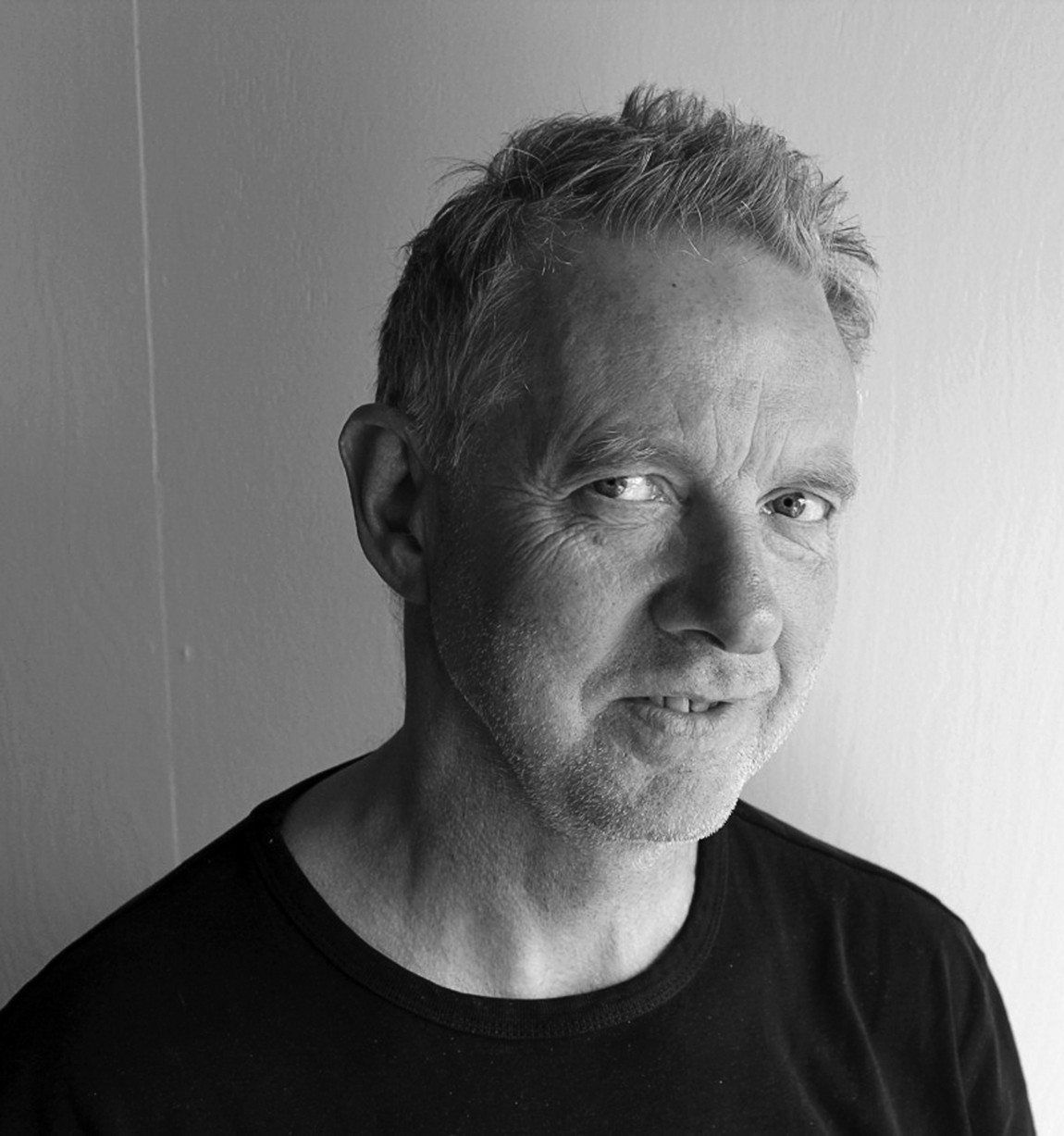 Ti spørsmål: Per Inge Bjørlo - Kunstkritikk