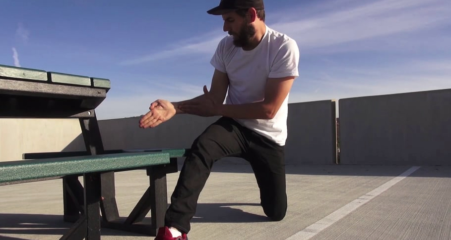 Moderne tider - Kunstkritikk