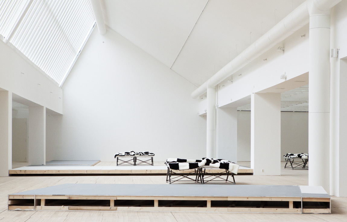 Måleriets sjunde insegel - Kunstkritikk