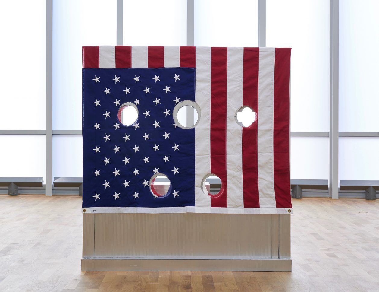 A Bit of the Old Ultra-Violence - Kunstkritikk