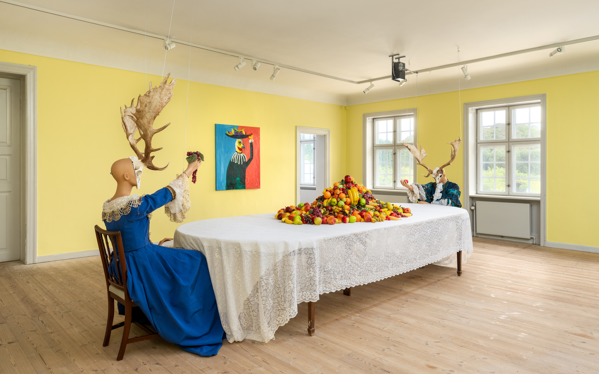 Sun King and Jester - Kunstkritikk