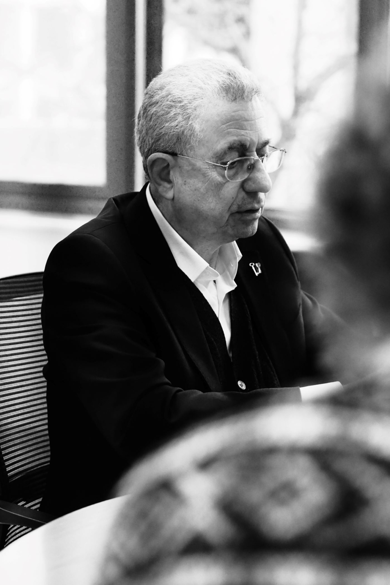 Tell the Truth - Kunstkritikk