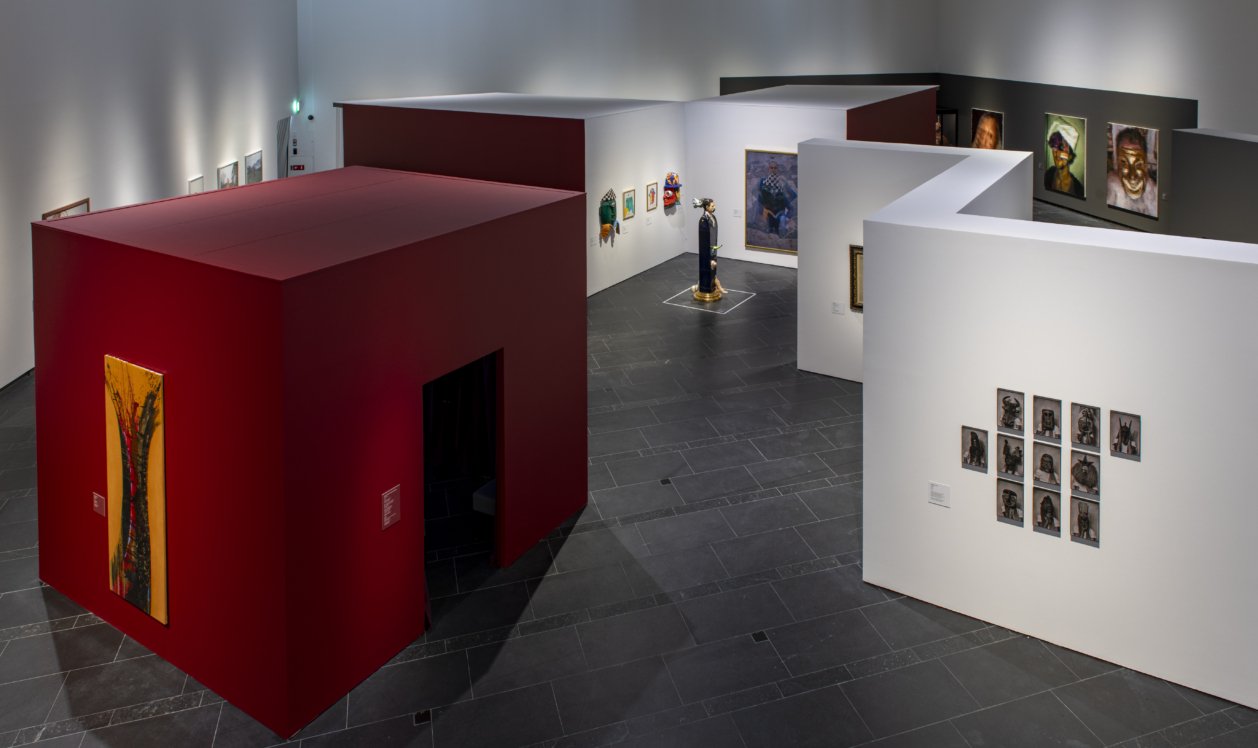 From Canon to Covid - Kunstkritikk
