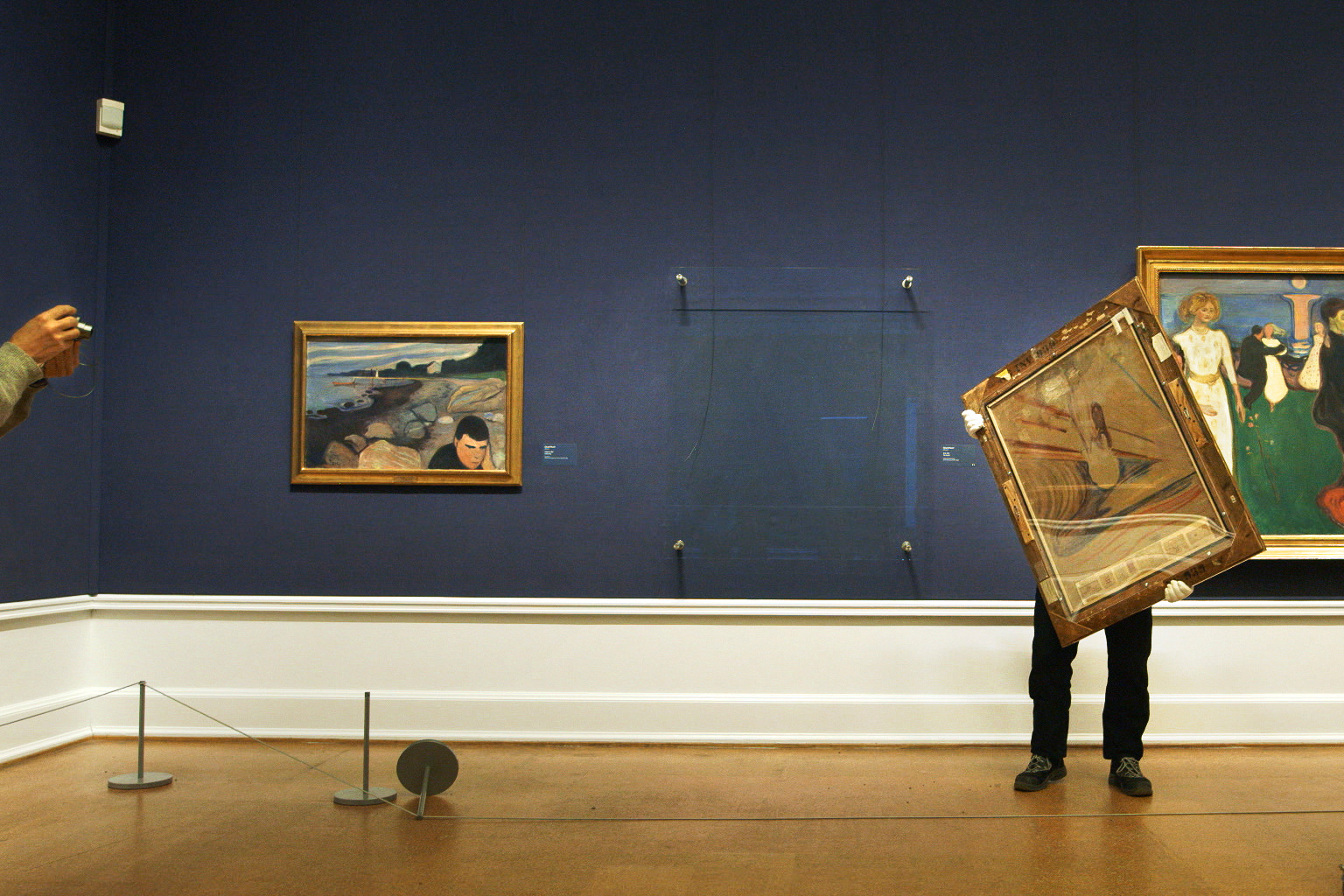 Norge er et voldelig land - Kunstkritikk